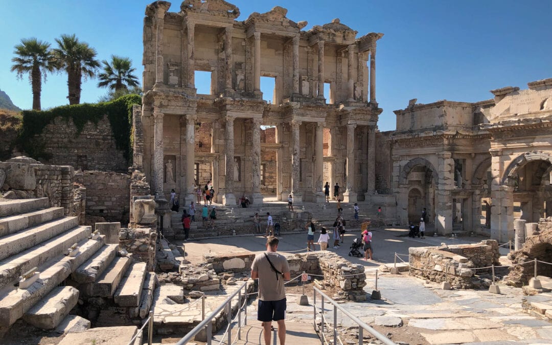 Guide til Efesos: Episk Historie, Spændende Legender og Ikoniske ...